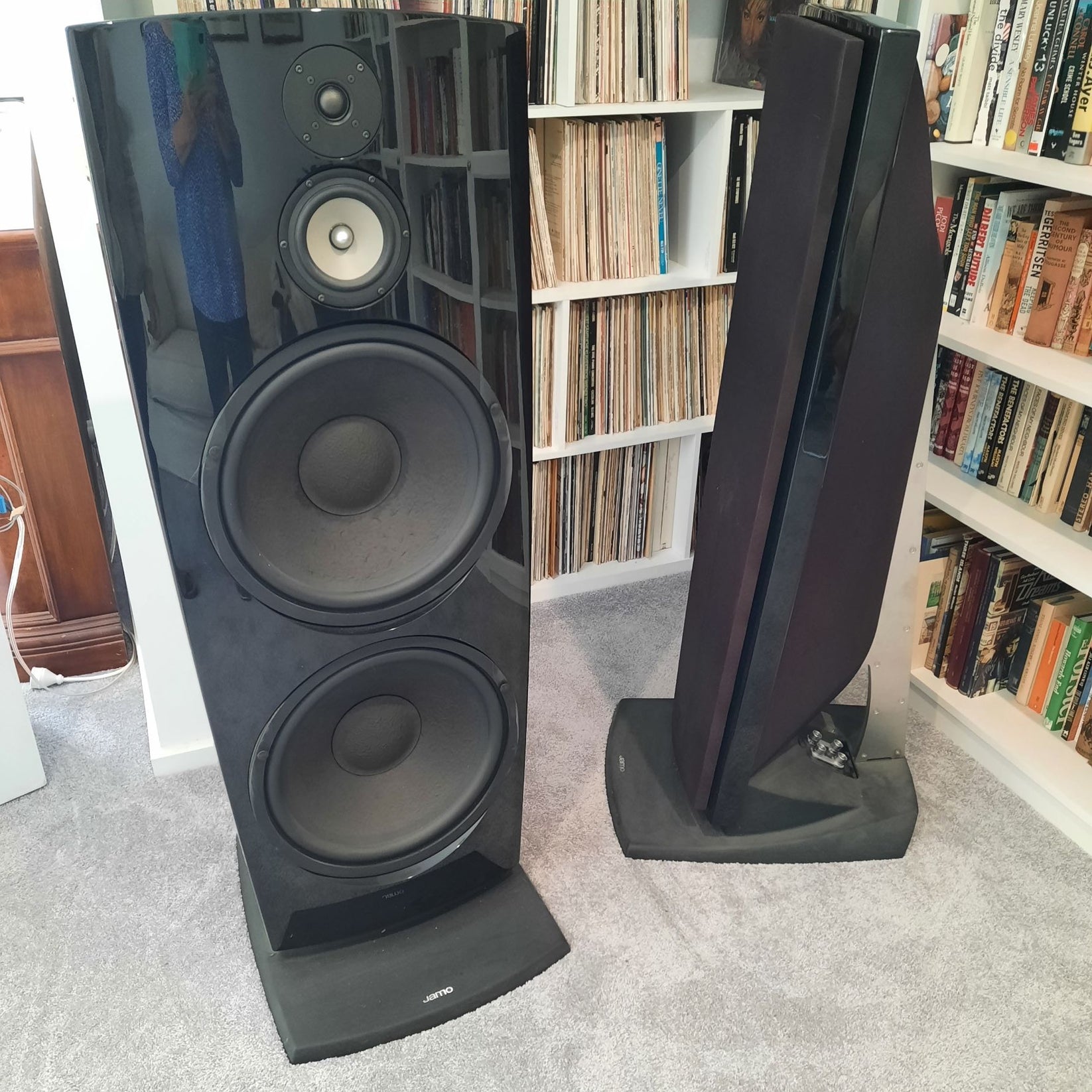 Jamo R 909, High-End Speakers. Dipolar. Black. Pair. Secondhand – Hi-Fi ...
